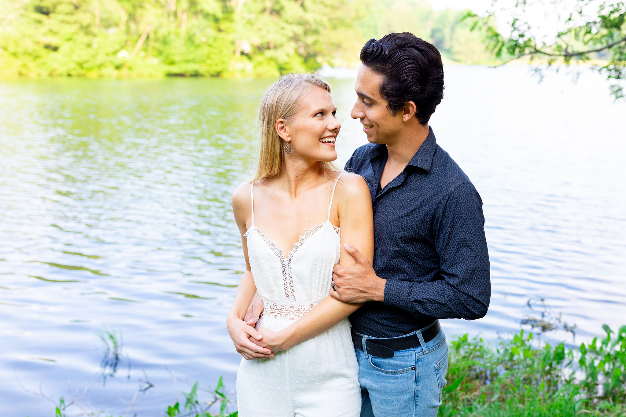 Peaks of Otter Engagement Photos | Lynchburg Wedding Photographer | Blog